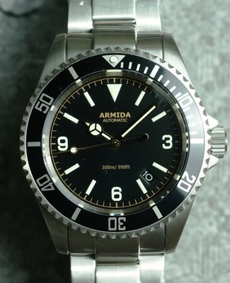 Armida A2 Automatic Dive Watch Reviews | WatchinTyme