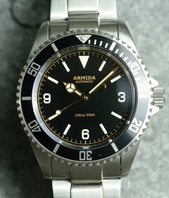 Armida A2 Automatic Dive Watch Reviews | WatchinTyme