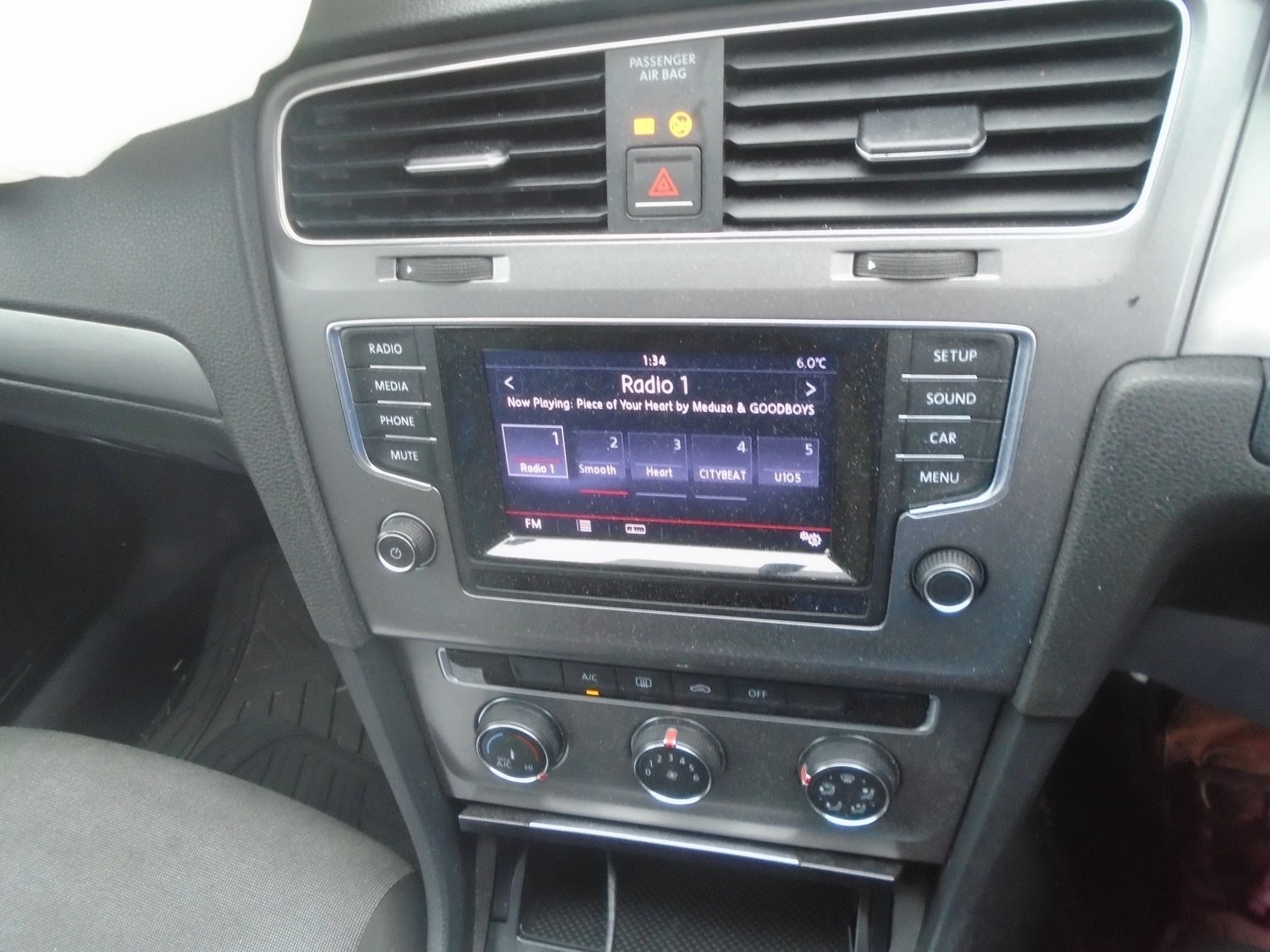 Volkswagen Golf Mk7 1.6 TDI 2014 Radio/Stereo Multimedia Dab Touch ...